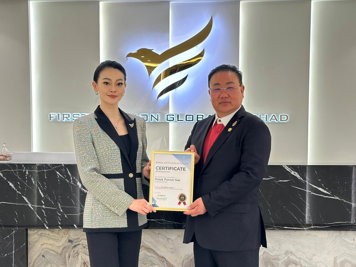 FPG Berhad Honours Bolton Optical Sdn Bhd Founder Datuk Patrick Sim as ...